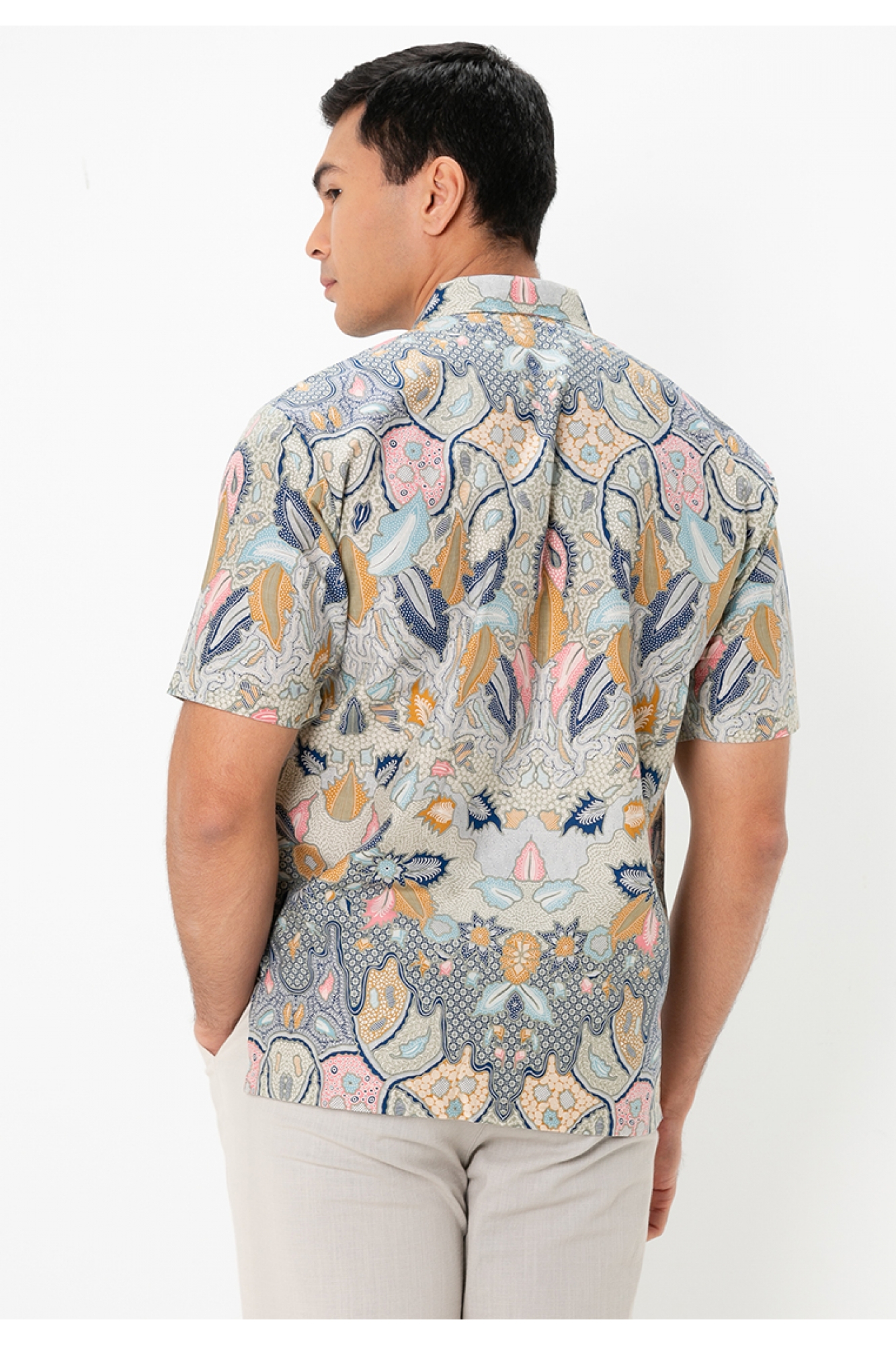 TUSCA - TUSCA MEN | Eusoff Classic Batik Kemeja in Baby Blue