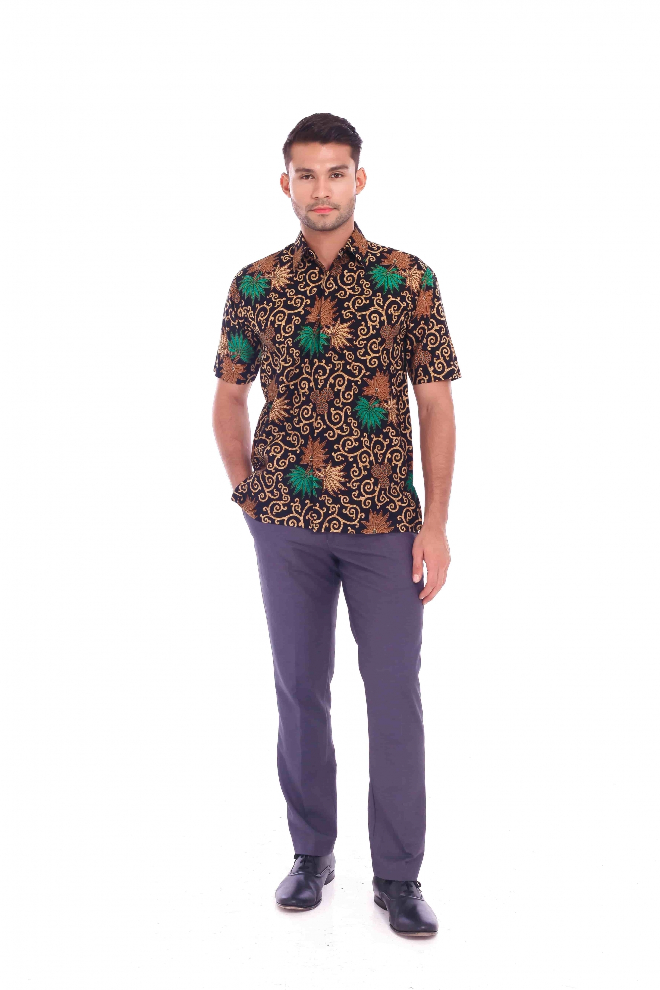 TUSCA - TUSCA MEN | Eusoff Classic Batik Kemeja in Black